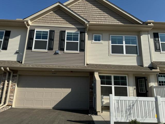 3 Bedroom Home for Rent at 3042 Hemlock St, Roseville, MN 55117 Roseville
