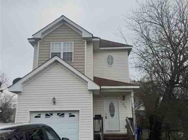 3 Bedroom Home for Rent at 304 N Lloyd St, Suffolk, VA 23434