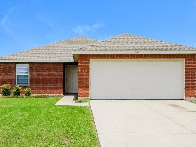 3 Bedroom Home for Rent at 306 Olivia Ln, Anna, TX 75409