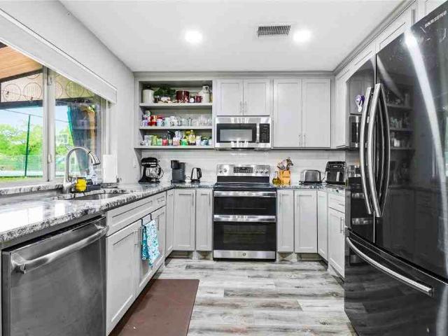 3 Bedroom Home for Rent at 3115 Lakeside Dr, Rockwall, TX 75087