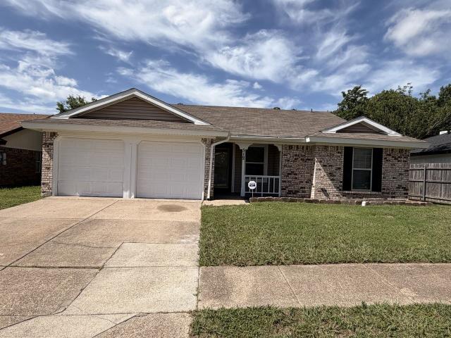 3 Bedroom Home for Rent at 312 Juniper Dr, Arlington, TX 76018 Village Of Fairfield