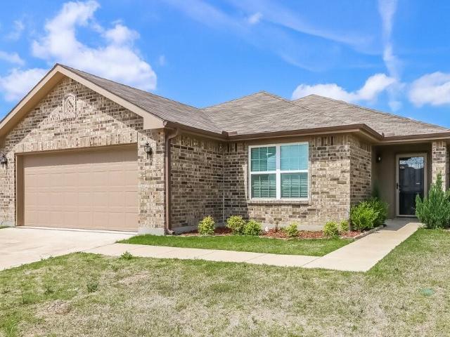 3 Bedroom Home for Rent at 3132 Middleview Rd, Fort Worth, TX 76108 Tiffany Gardens