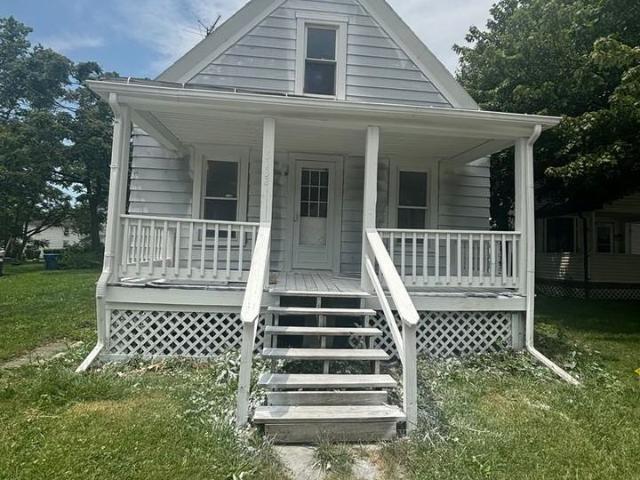 3 Bedroom Home for Rent at 3132 Elyria Ave, Lorain, OH 44055