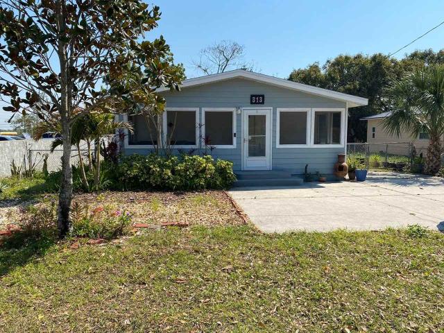 3 Bedroom Home for Rent at 313 S Observatory Dr, Orlando, FL 32835