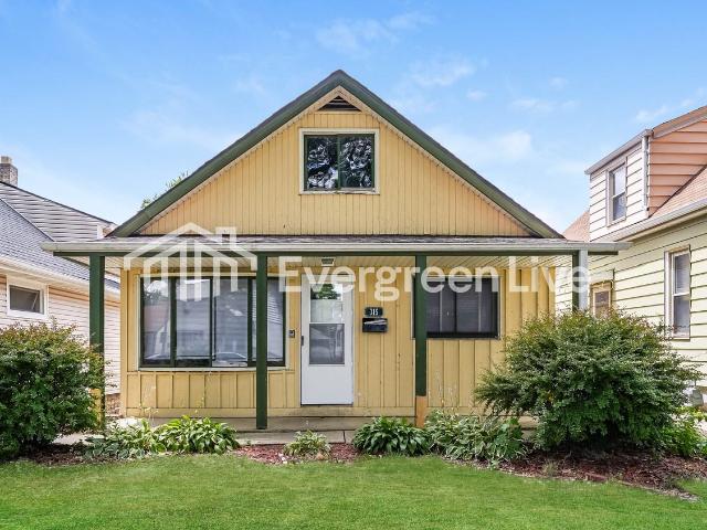 3 Bedroom Home for Rent at 315 S 60th St, Milwaukee, WI 53214 Johnson's Woods