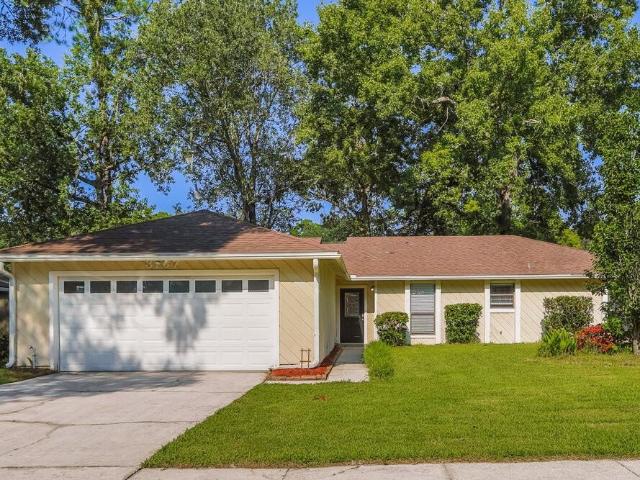 3 Bedroom Home for Rent at 3167 Laurel Grv S, Jacksonville, FL 32223 Loretto