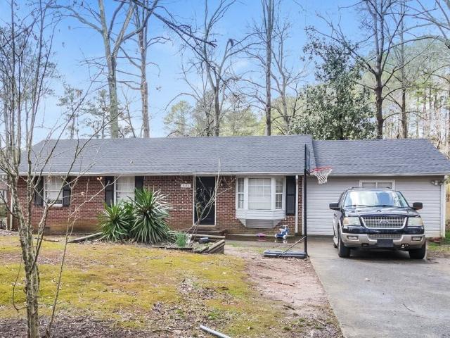 3 Bedroom Home for Rent at 3173 Fern Valley Dr Sw, Marietta, GA 30008