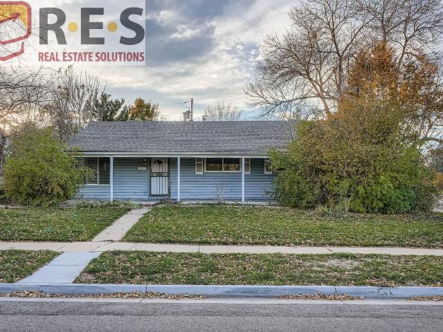 3 Bedroom Home for Rent at 3201 S Holly St, Denver, CO 80222 University Hills