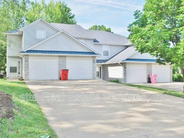3 Bedroom Home for Rent at 3216 Sw Iron Creek Dr, Blue Springs, MO 64015
