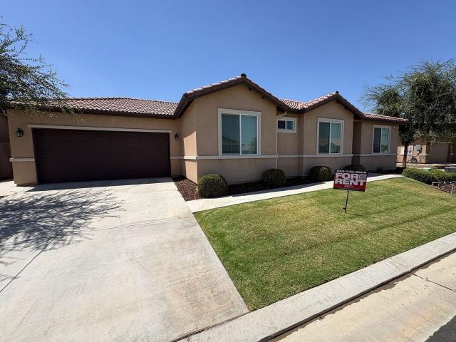 3 Bedroom Home for Rent at 3233 N Kent St, Visalia, CA 93291
