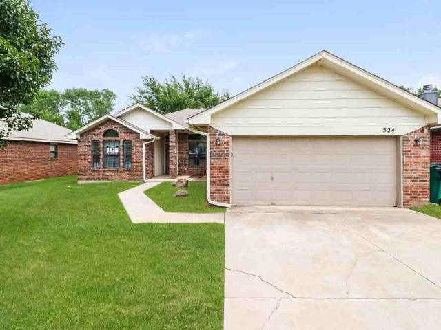 3 Bedroom Home for Rent at 324 Marrgate Dr, Yukon, OK 73099