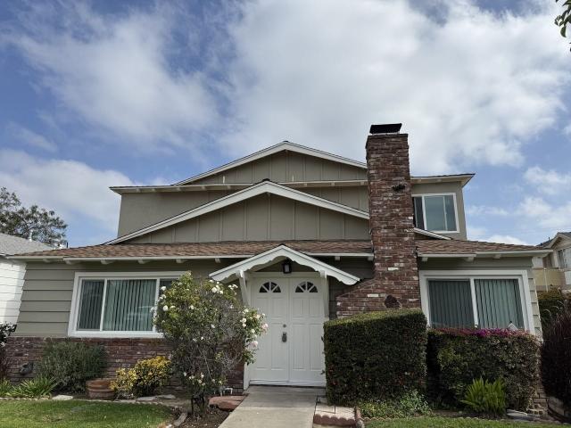 3 Bedroom Home for Rent at 325 E Amerige Ave #A, Fullerton, CA 92832