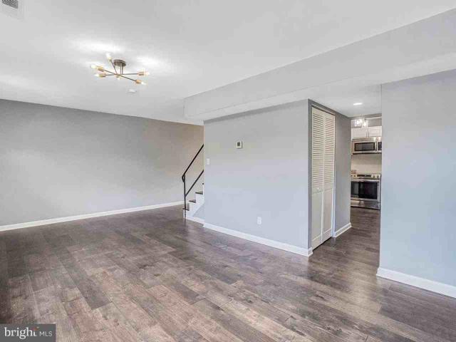 3 Bedroom Home for Rent at 330 Brock Sq, Fredericksburg, VA 22401