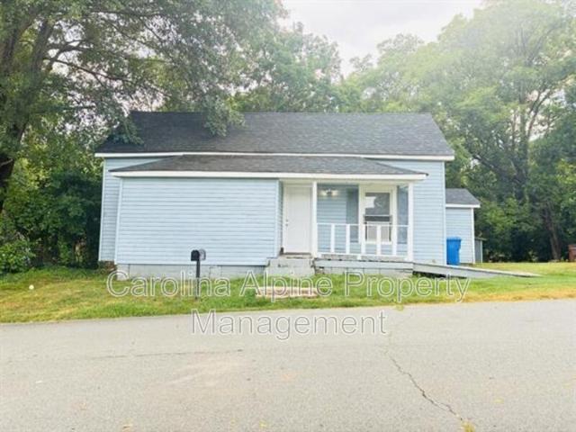 3 Bedroom Home for Rent at 330 D St, Lincolnton, NC 28092