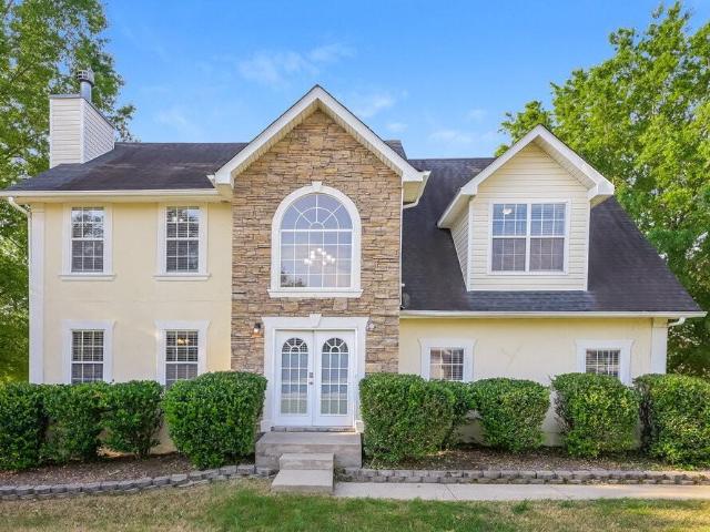 3 Bedroom Home for Rent at 3370 Spring Mesa Dr, Snellville, GA 30039
