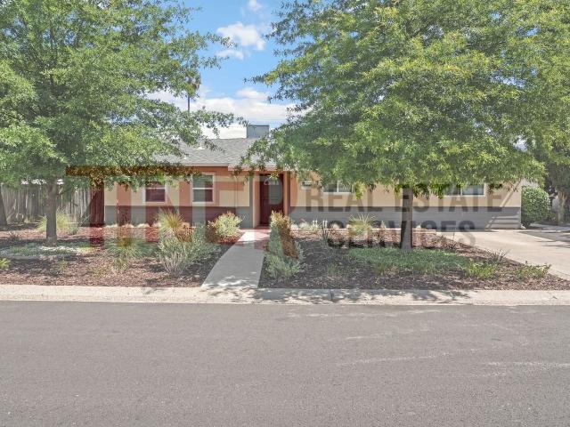 3 Bedroom Home for Rent at 3413 Windsor Dr, Arden Arcade, CA 95864 Arden Manor