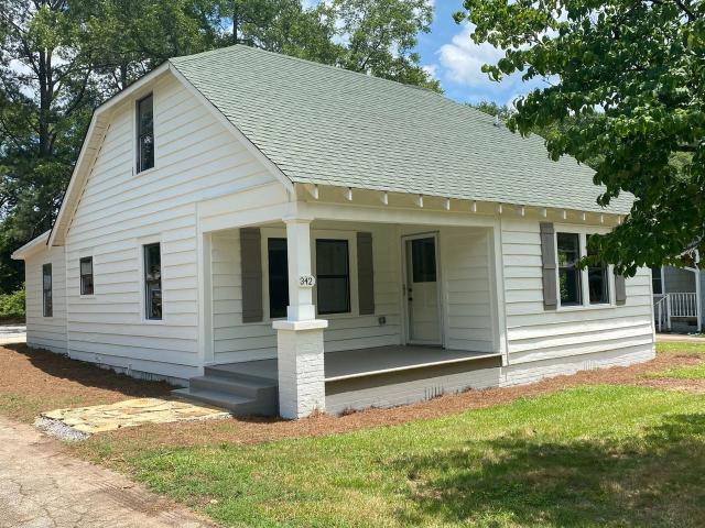 3 Bedroom Home for Rent at 342 N Madison Ave, Monroe, GA 30655