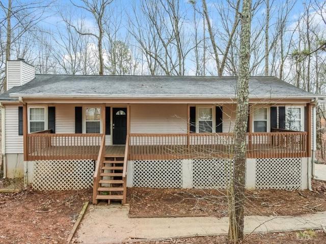 3 Bedroom Home for Rent at 3504 Sandra Dr, Atlanta, GA 30135 Carmel