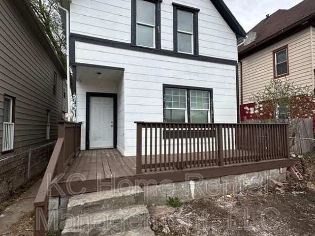 3 Bedroom Home for Rent at 3519 Lexington Ave, Kansas City, MO 64124 Scarritt Point