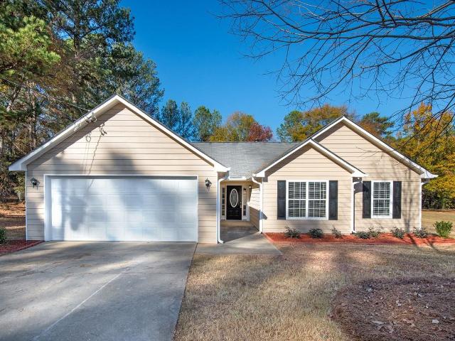 3 Bedroom Home for Rent at 35 Oak Ridge Ct, Covington, GA 30016