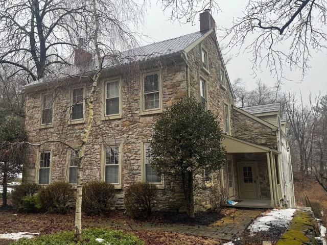 3 Bedroom Home for Rent at 3686 Lower Saucon Rd, Hellertown, PA 18055