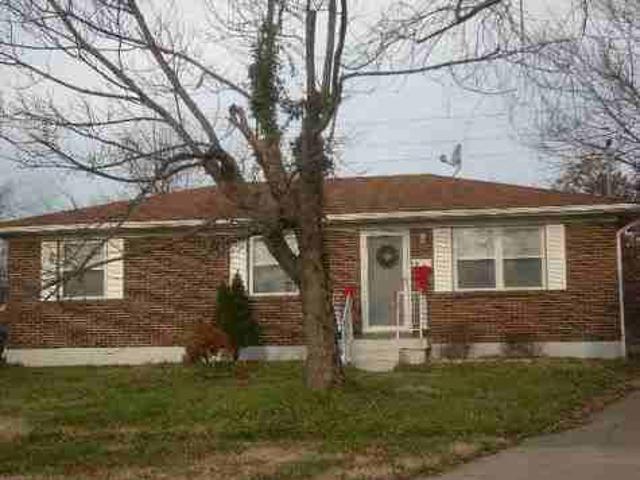 3 Bedroom Home for Rent at 3700 Oboe Dr #1, Louisville, KY 40216 St. Dennis