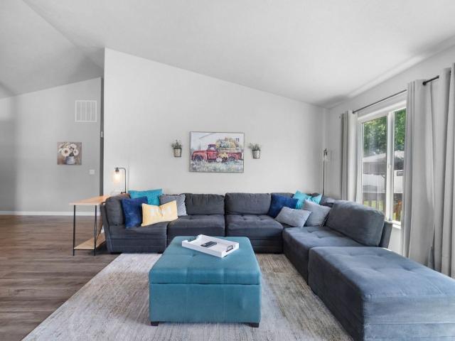 3 Bedroom Home for Rent at 3719 W Dawn Ave, Spokane, WA 99208 Five Mile Prairie