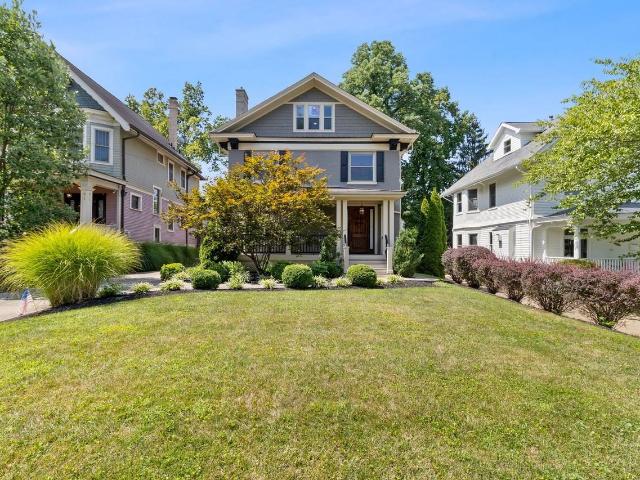 3 Bedroom Home for Rent at 3739 Hyde Park Ave, Cincinnati, OH 45209 Oakley