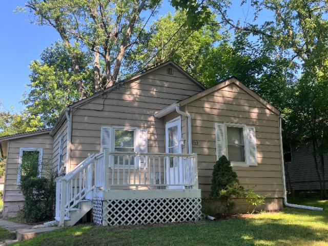 3 Bedroom Home for Rent at 3732 Madison St, Kalamazoo, MI 49008 Oakwood