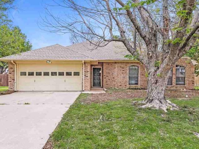 3 Bedroom Home for Rent at 3816 Yellowstone Pl, Denton, TX 76209