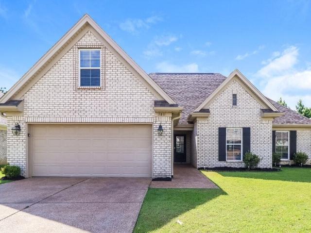3 Bedroom Home for Rent at 3811 Dawnwood Cir W, Southaven, MS 38672