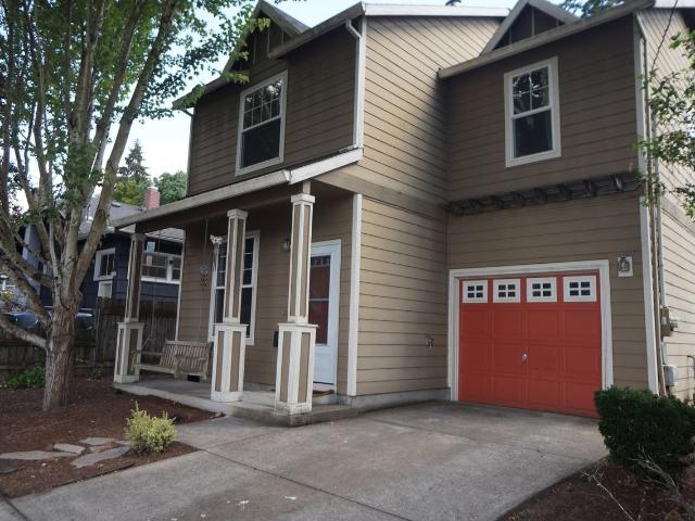 3 Bedroom Home for Rent at 3822 Se Schiller St, Portland, OR 97202 Reed