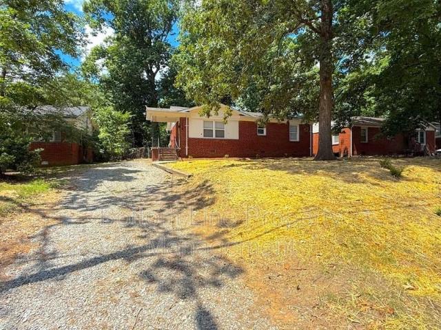 3 Bedroom Home for Rent at 3905 Tillman Rd, Charlotte, NC 28208 Enderly Park