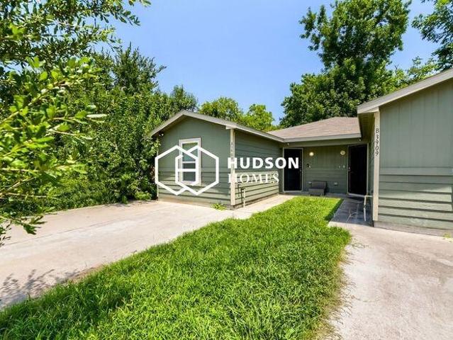3 Bedroom Home for Rent at 3909 King St #A, Houston, TX 77026 Trinity Houston Gardens