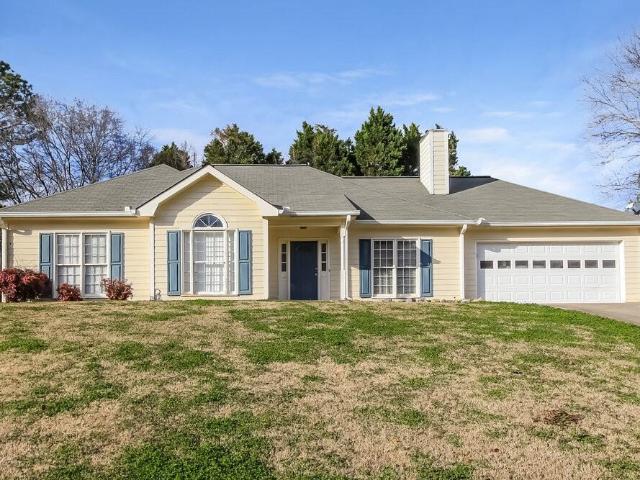 3 Bedroom Home for Rent at 3935 Willowmeade Dr, Snellville, GA 30039