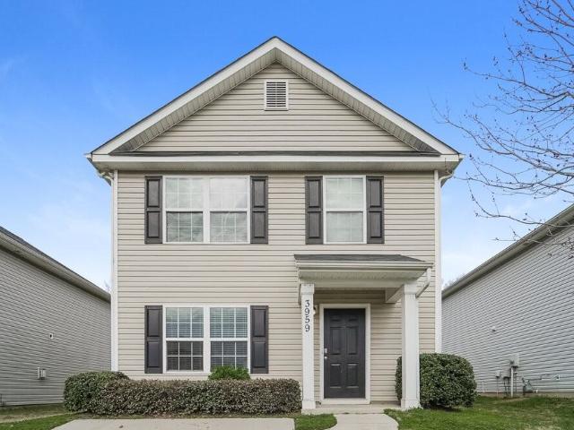 3 Bedroom Home for Rent at 3959 Damask Dr, Charlotte, NC 28206 Sugaw Creek