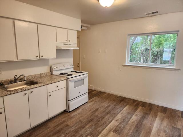 3 Bedroom Home for Rent at 39 Simonds Dr, New Castle, DE 19720