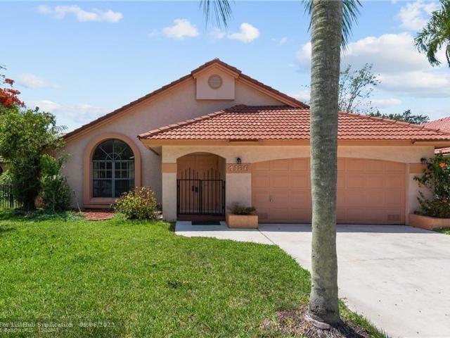 3 Bedroom Home for Rent at Nw 6th St, Deerfield Beach, FL 33442