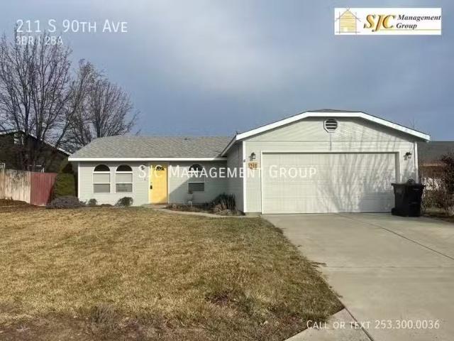 3 bedroom home for rent in Yakima 211 S 90th Ave