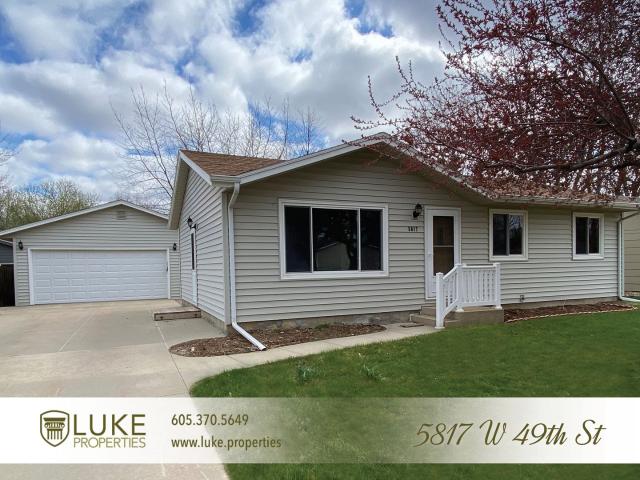 3 bedroom home for rent in desirable Sioux Falls neighborhood