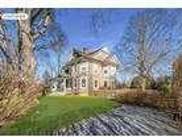 3 Bedroom Homes For Rent Bridgehampton NY