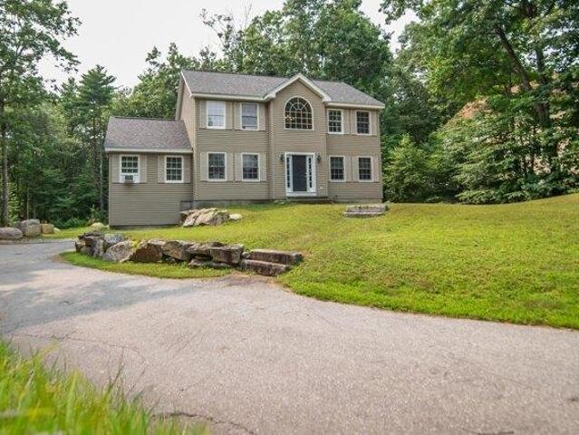 3 bedroom, Hooksett NH 03106 104566855