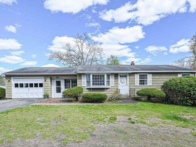 3 bedroom, Hooksett NH 03106 102530923