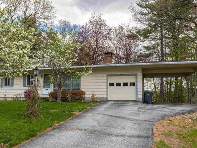3 bedroom, Hooksett NH 03106 102586162
