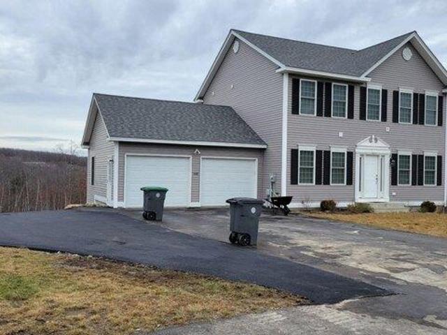3 bedroom, Hooksett NH 03106 LS101661105