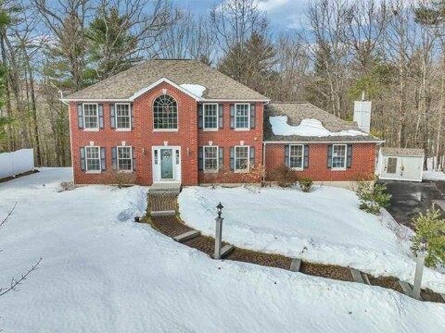 3 bedroom, Hooksett NH 03106 LS101750247