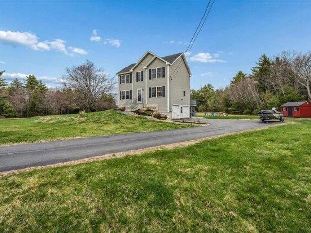 3 bedroom, Hooksett NH 03106 LS102312352