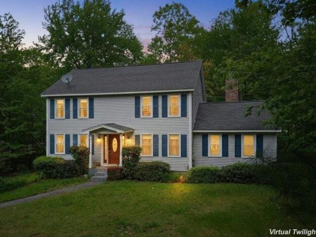 3 bedroom, Hooksett NH 03106 LS103074345