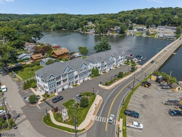 3 bedroom, Hopatcong NJ 07843 104904796