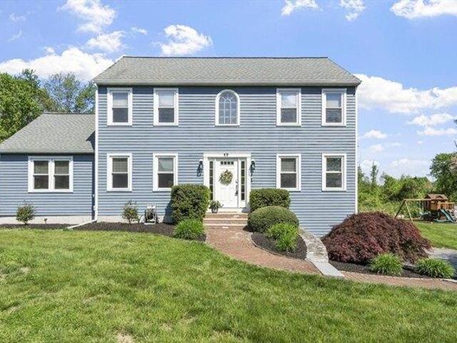 3 bedroom, Hopkinton MA 01748 103848299